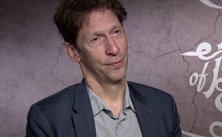 Tim Blake Nelson Stars in ‘Ghosts of Ozarks’ – Incoherent Leaves